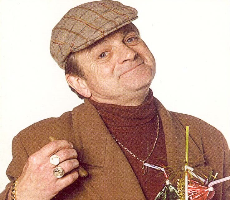 Lookalikes - Book Interactive Walkabout Entertainers from Arena